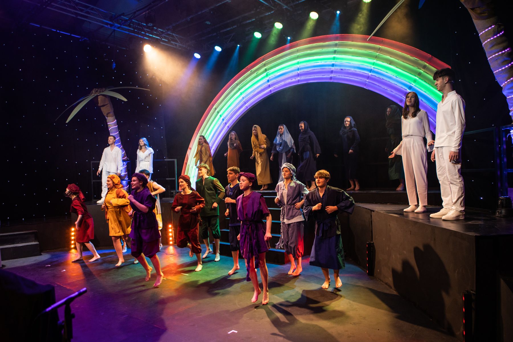 Zenith Youth Theatre Company - History: Shows Musicals and Cabarets